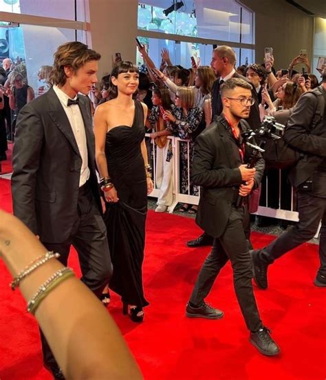 Picture Of Louis Partridge In General Pictures Louis Partridge 1662870602  Teen Idols 4 You