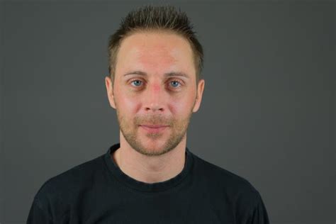 Profil De Jonathan Brison Comedien Be