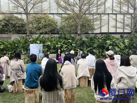 用现代舞蹈演绎中国文化 北京现代舞团来厦献演《三更雨·愿》 新闻频道厦门网