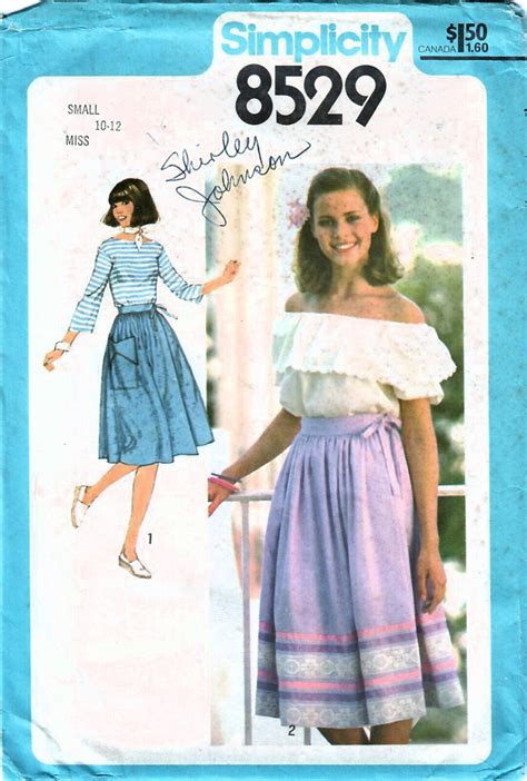 1970s Simplicity 8529 Uncut Vintage Sewing Pattern Misses Front Wrap