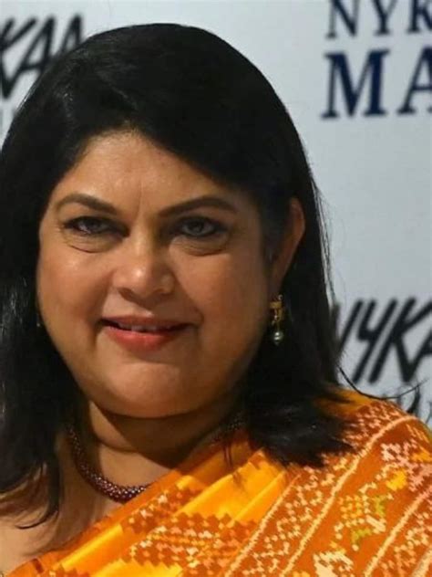 बैंकिंग छोड़ फाल्गुनी नायर ने 50 की उम्र में बनाया 35000 Cr का ब्रांड Falguni Nayar Nykaa