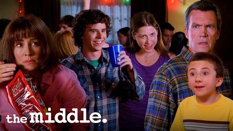 Most Hilarious Moments From Season 3 Part 1 The Middle Youtube