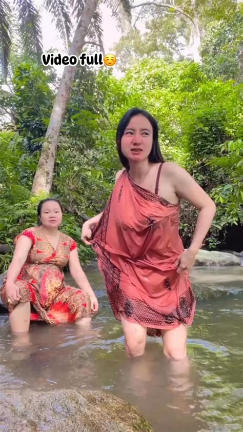 Siti Mutia021 • Instagram Photos And Videos