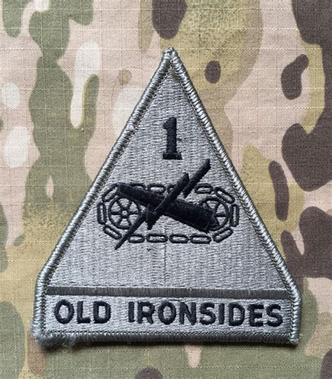 Us Army Ucp Patch 1st Armored Division Nášivka Vojenské Nášivky