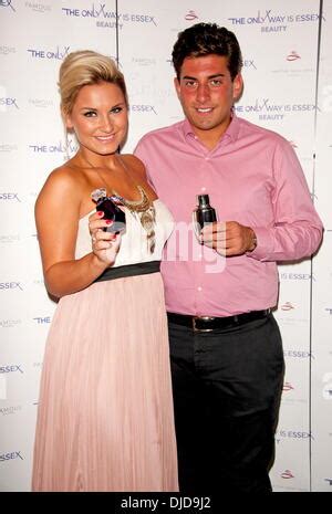 Sam Faiers Et James Arg Dassister Au Lancement De La Nouvelle Le