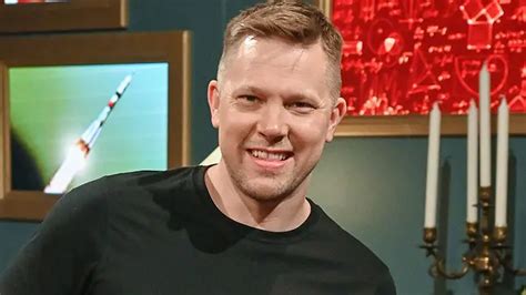 Juha Perälä Jakoi Kuvan Oudoista Jaloistaan Miten Vtun Pitkät