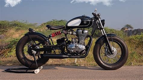 Custom Made Royal Enfield Classic 500 Bobber Flaunts Monoshock