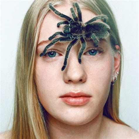 Waarom We Zo Geneigd Zijn Te Roddelen Evolutionair Uit Te Leggen Linda Nl