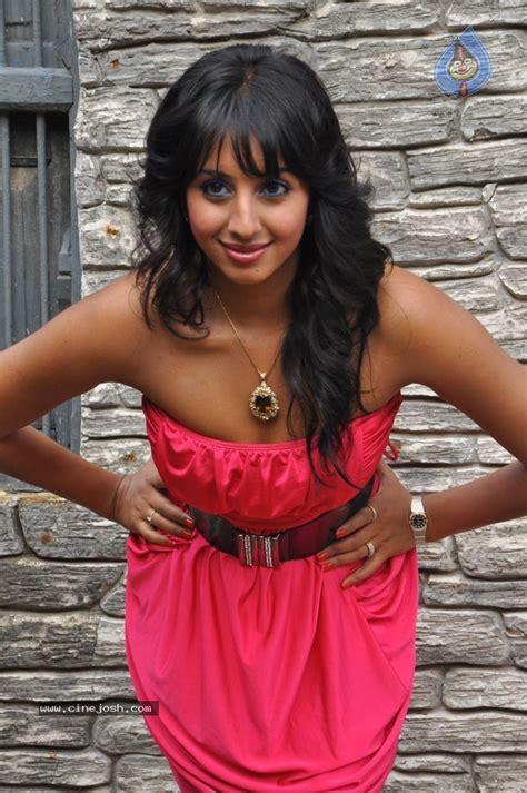 Sanjana Latest Photos Photo 17 Of 50