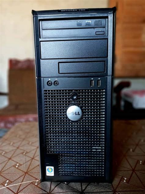 Dell Tower Optiplex 780 Desktops 1098484665