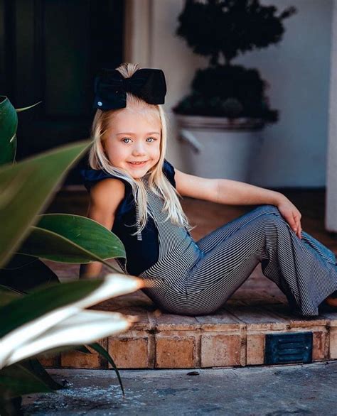 Pin By Michaela Raymond On Cute Midgets Everleigh Rose Sav And Cole