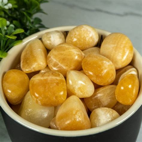 Orange Calcite Meanings And Crystal Properties The Crystal Council