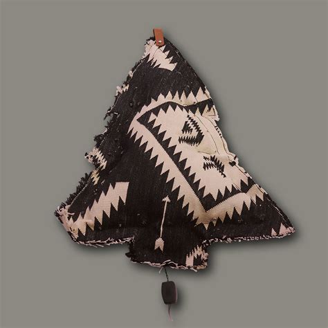 Tannenbaum Klein Navajo Black And White Bei Frohsinn