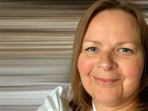 A Timeline Of Lori Thomass Life Ever Loved