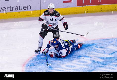 Zurich Switzerland 3rd Jan 2026 Duel Between 26 Erik Brannstrom