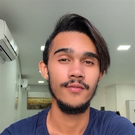 Levih Rodrigues Levihrodrigues • Threads Say More