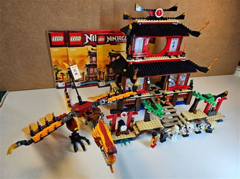 Lego Ninjago Fire Temple Feuertempel Aus Dem Jahr 2011 Rar Gebraucht