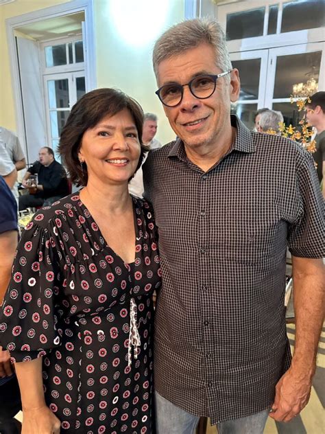 haroldo pinheiro borges lota o salão superior da pinacoteca no