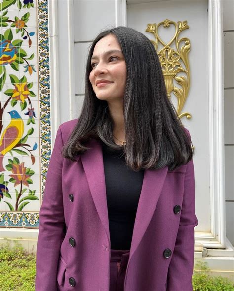 Pin By Entertainment On Mimiernida Quick Mimi