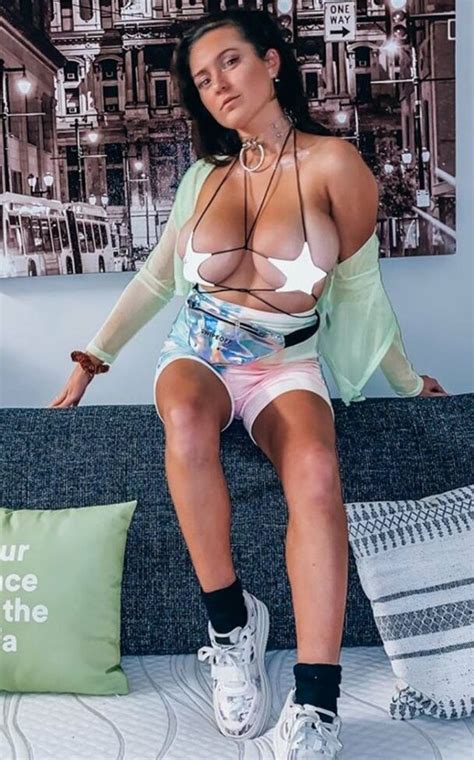 Zelda Adams Nude Porn Pictures Xxx Photos Sex Images 4092008 Pictoa