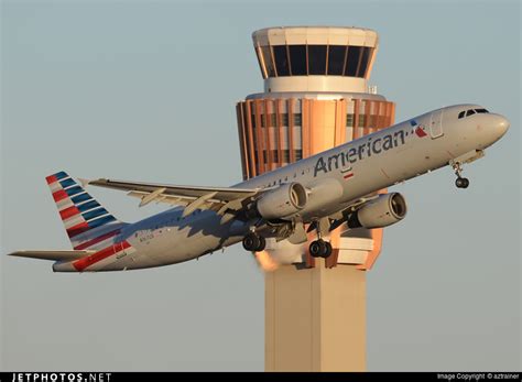 N167us Airbus A321 211 American Airlines Scot Wattawa Jetphotos