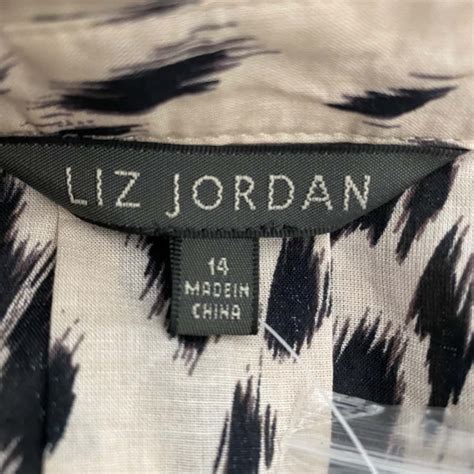 Womens Liz Jordan Beige N Black Animal Print Shirt Brand News