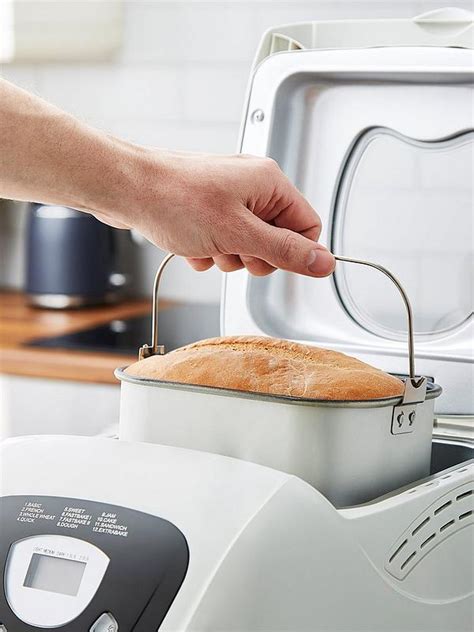 Morphy Richards Fastbake Breadmaker Very
