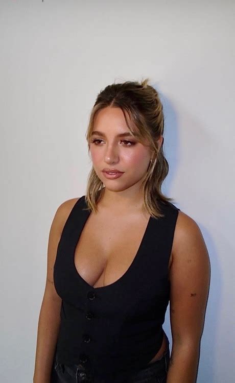 Post [725460404449492992] Maddie And Kenzie Ziegler Tumbex