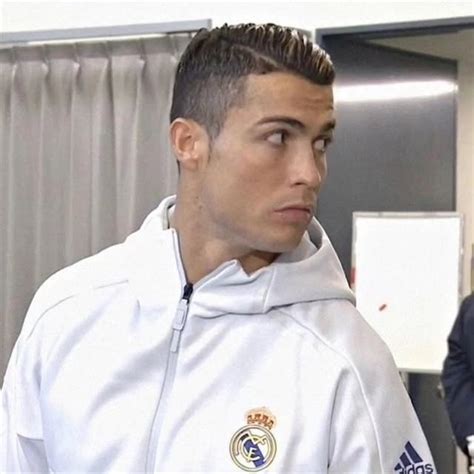 ‎حسون‎ E8lsx • Threads Say More