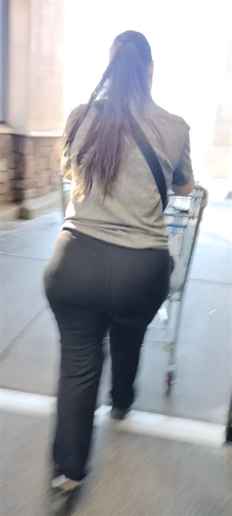 Milf Pawg In Tights At Walmart Oc Spandex Leggings And Yoga Pants