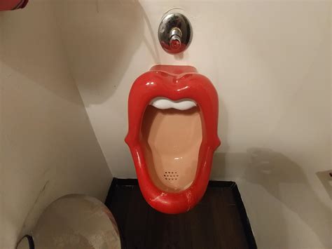 Urinal In A Nyc Latin Bar R Designporn