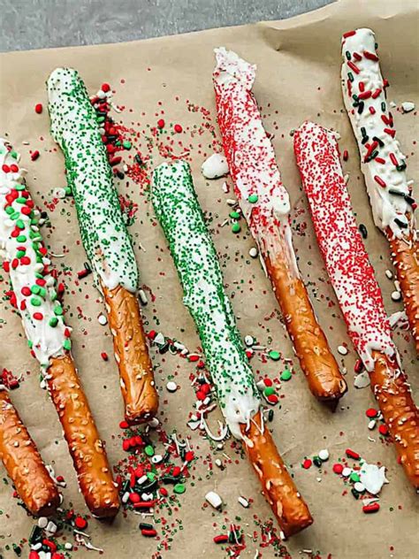 Christmas Chocolate Covered Pretzel Rods My Mini Chefs
