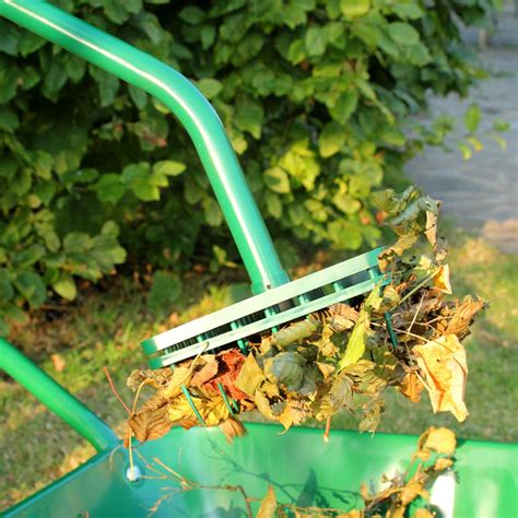 Leaf Picker Garden Tools And Accessories Haxnicks
