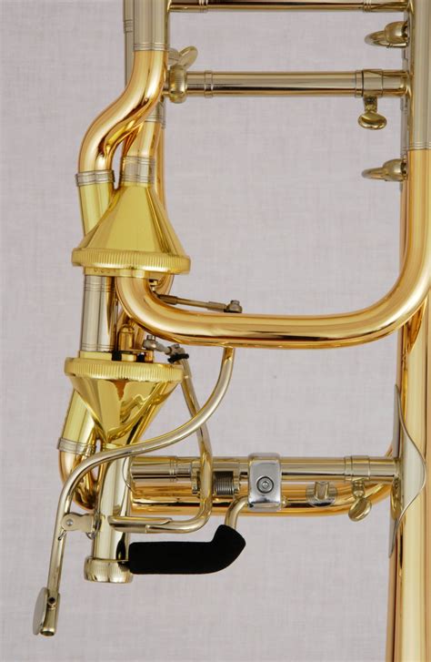 D Baßposaune Mit F Ddb Ventilen Axial Ventile