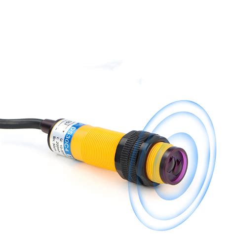 สวิตช์โฟโตอิเล็กทริคเหนี่ยวนําอินฟราเรด E3f Ds30c4 กระจายเซ็นเซอร์สะท้อนแสง Npn ปกติเปิดสามสาย