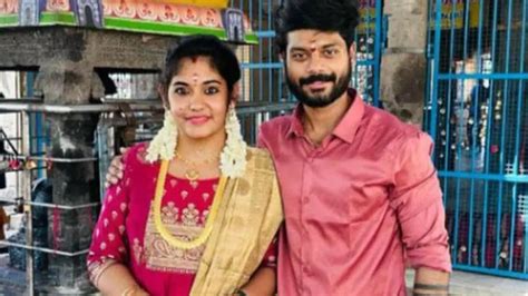 Arvind Shekhar Kalyana Parisu Actress Sruthi Shanmuga Priyas Husband Passes Away At 30