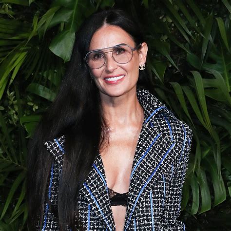 Demi Moore Shakes Off A Nip Slip Like A Pro During Paris Fashion Week