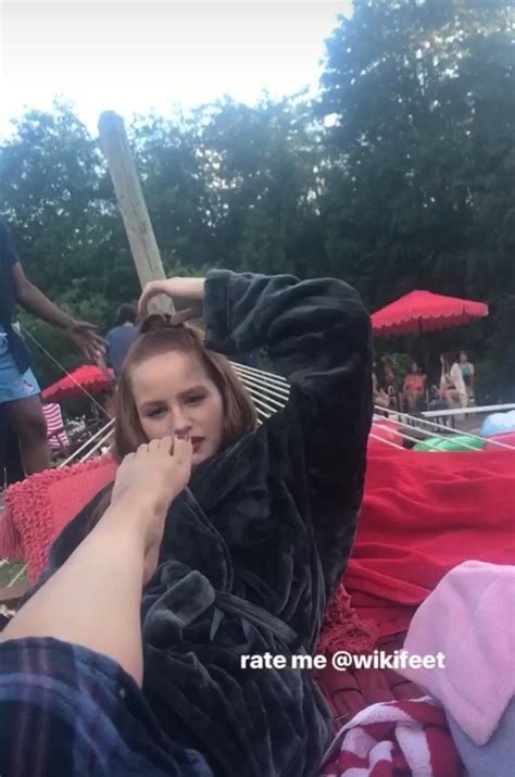 Camila Mendess Feet
