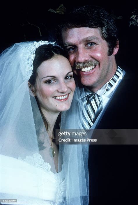 Patty Hearst Wedding Patty Hearst Heiress Involved In Infamous Bank