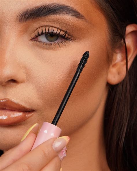 Tiny Tears Mascara Dermatologically Tested P Louise Cosmetics