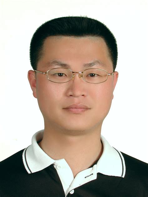 林源富 林源富 Added A New Photo