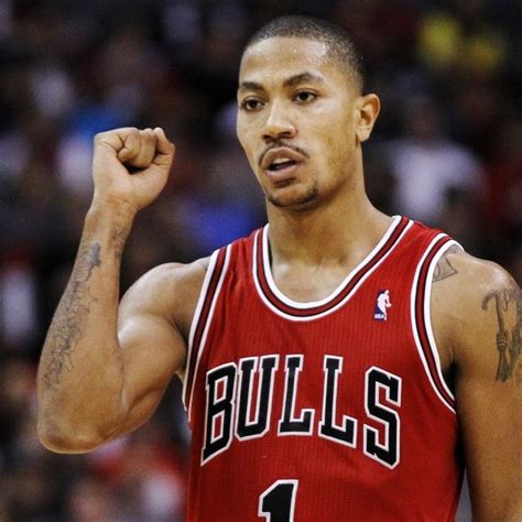 Derrick Rose Croise Lebron James