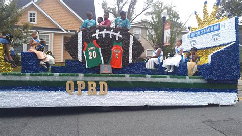 Cheer Float Ideas At Daniel Shears Blog