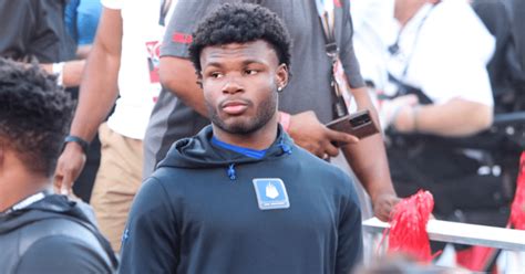 Georgia Checks Multiple Boxes For 2025 4 Star Donovan Johnson