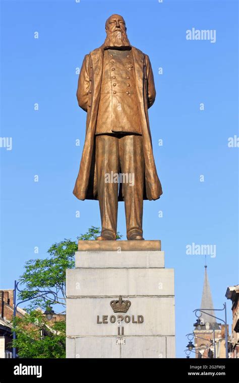 Statue Du Roi Léopold Ii De Belgique 1835 1909 à Namur Belgique