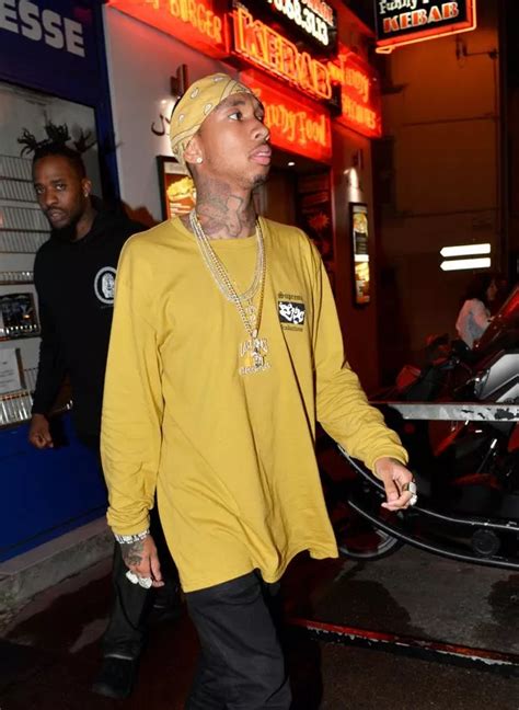 Tyga Ignores Sex Tape Drama As He Parties With His New Girlfriend Until 5am The Mirror