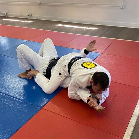 The Americana Aka Keylock In Bjj Savarese Bjj