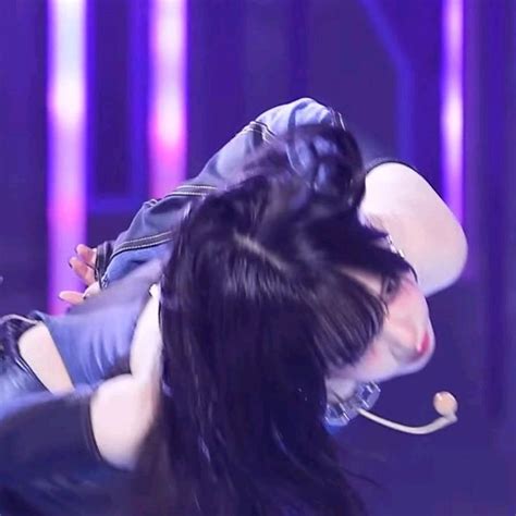 Pin By Isis Beatriz On Kpop Styling References In 2025 Asian Cute Girl Icons Beautiful Asian