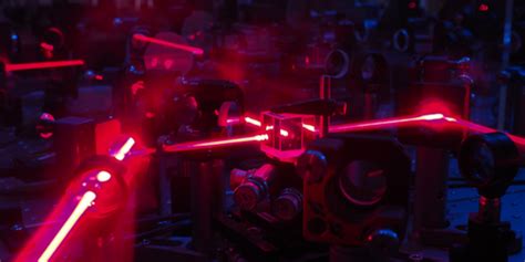 Physics Computer Chooses Quantum Experiments