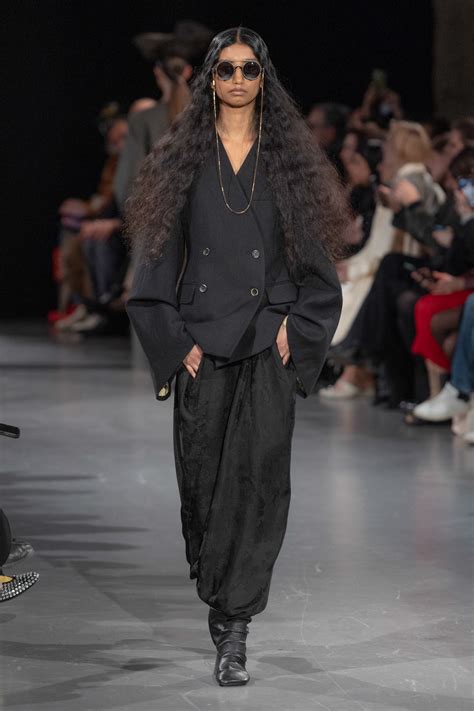 Uma Wang Fall 2025 Ready To Wear Runway Fashion Show And Collection